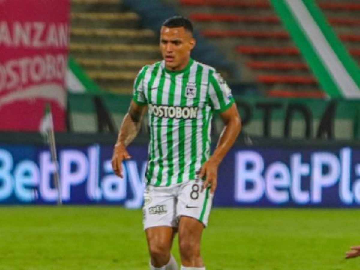 El colombiano Brayan Rovira cierra el plantel de Universidad Católica ...