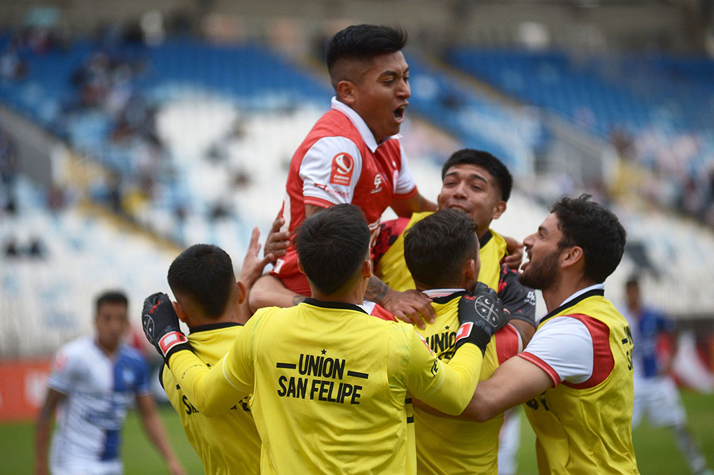 Unión San Felipe sorprendió a Deportes Antofagasta y sigue firme en ...