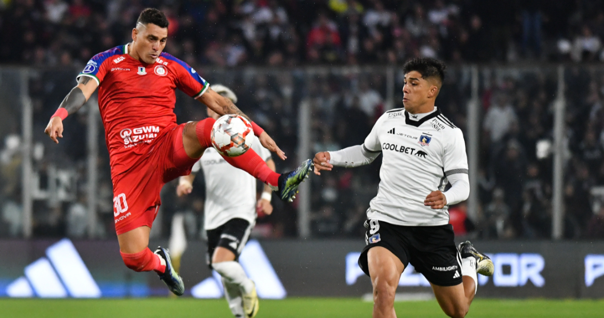Colo Colo le gana a U. la Calera con Pizarro como goleador - Todofutbol.cl